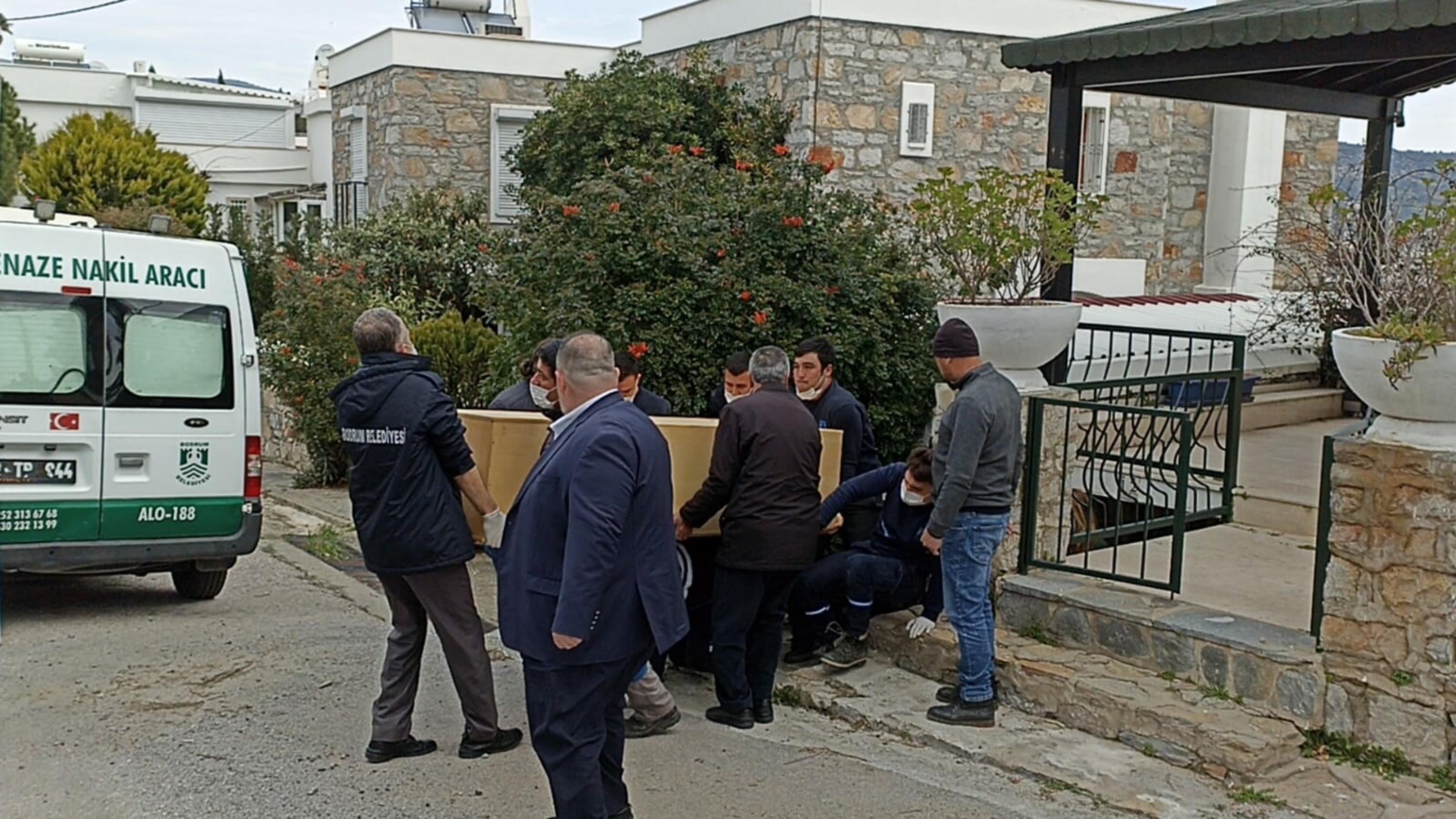 Akrep Nalan, yaşamını yitirdi - Son Dakika Gündem Haberleri