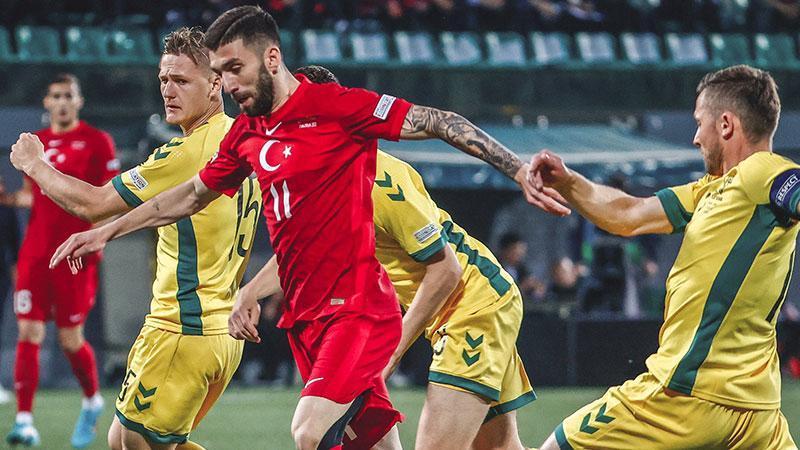 Milli takımda Doğukan Sinik fırtınası - Son Dakika Spor Haberleri