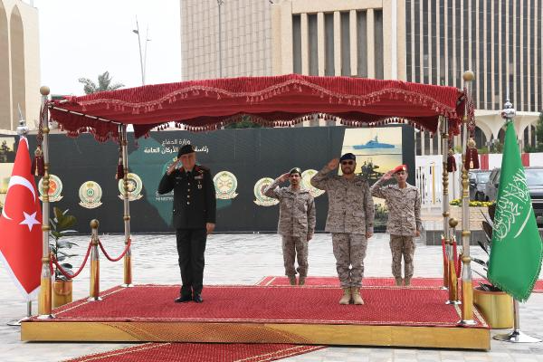 Genelkurmay Başkanı Gürak, Suudi Arabistan Genelkurmay Başkanı Al ... Genelkurmay Başkanı Gürak, Suudi Arabistan Genelkurmay Başkanı Al ...