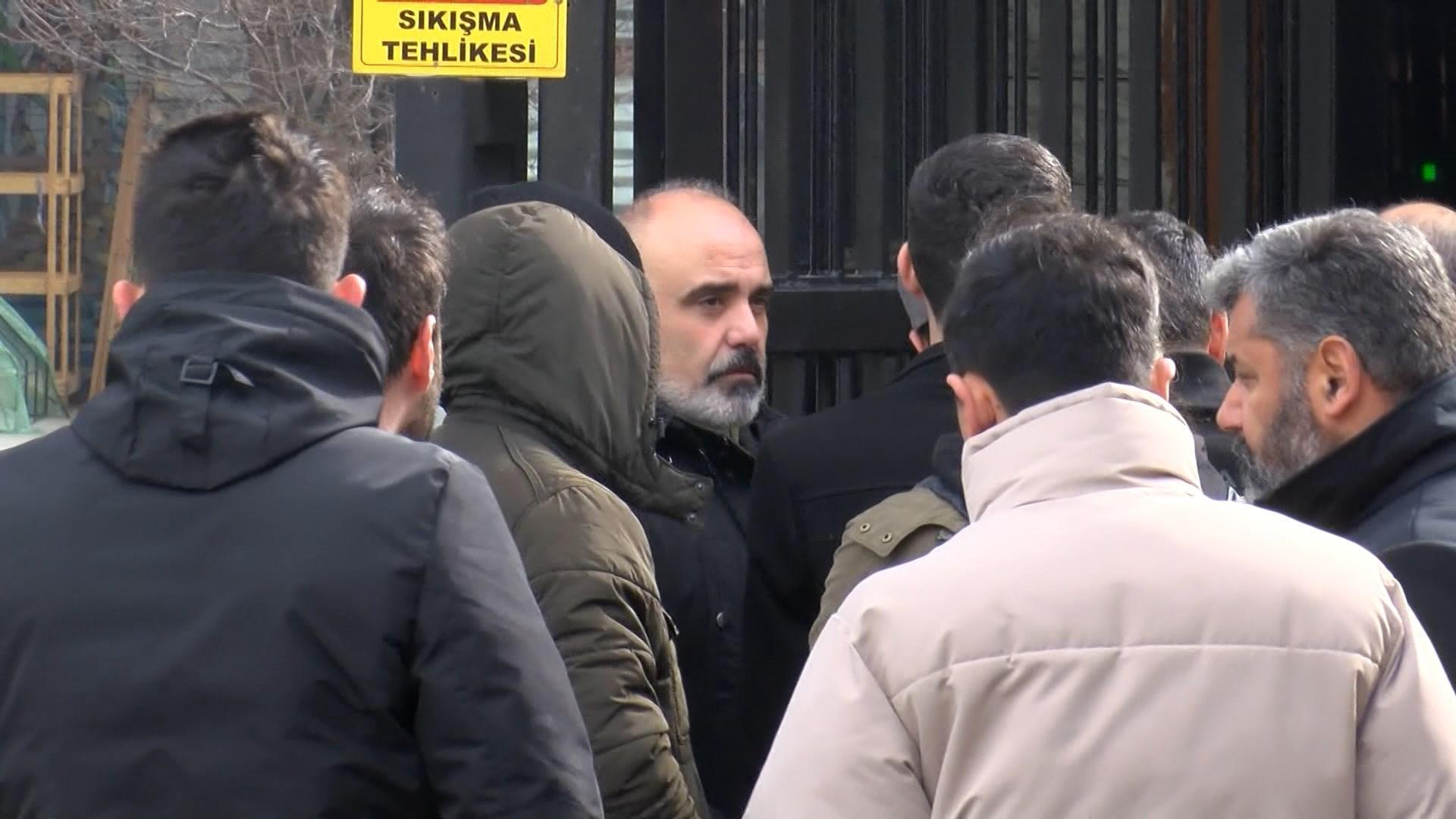 Seksenler dizisinin Zafer’i oyuncu Efe Deprem motosiklet kazasında ...