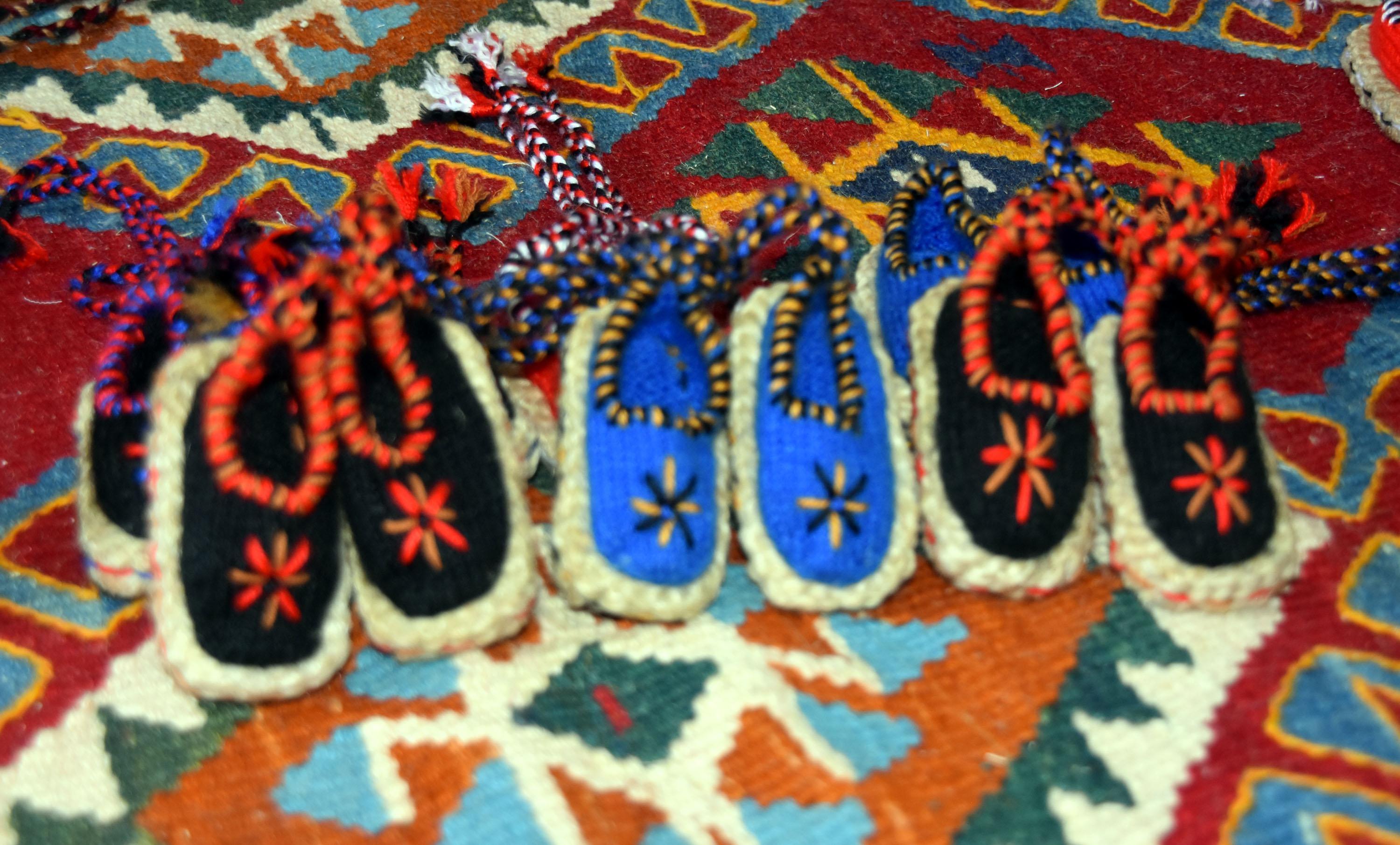 ‘Harik’ sanatının son temsilcisi müşteri bulamayınca 'Mini harik ...