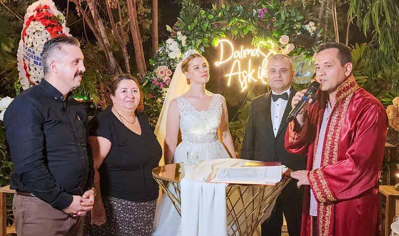 DHA muhabiri Levent Yenigün'ün mutlu günü - Gündem Haberleri