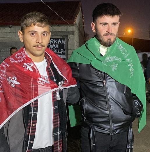 Köyde düğün gibi asker uğurlaması - Gündem Haberleri