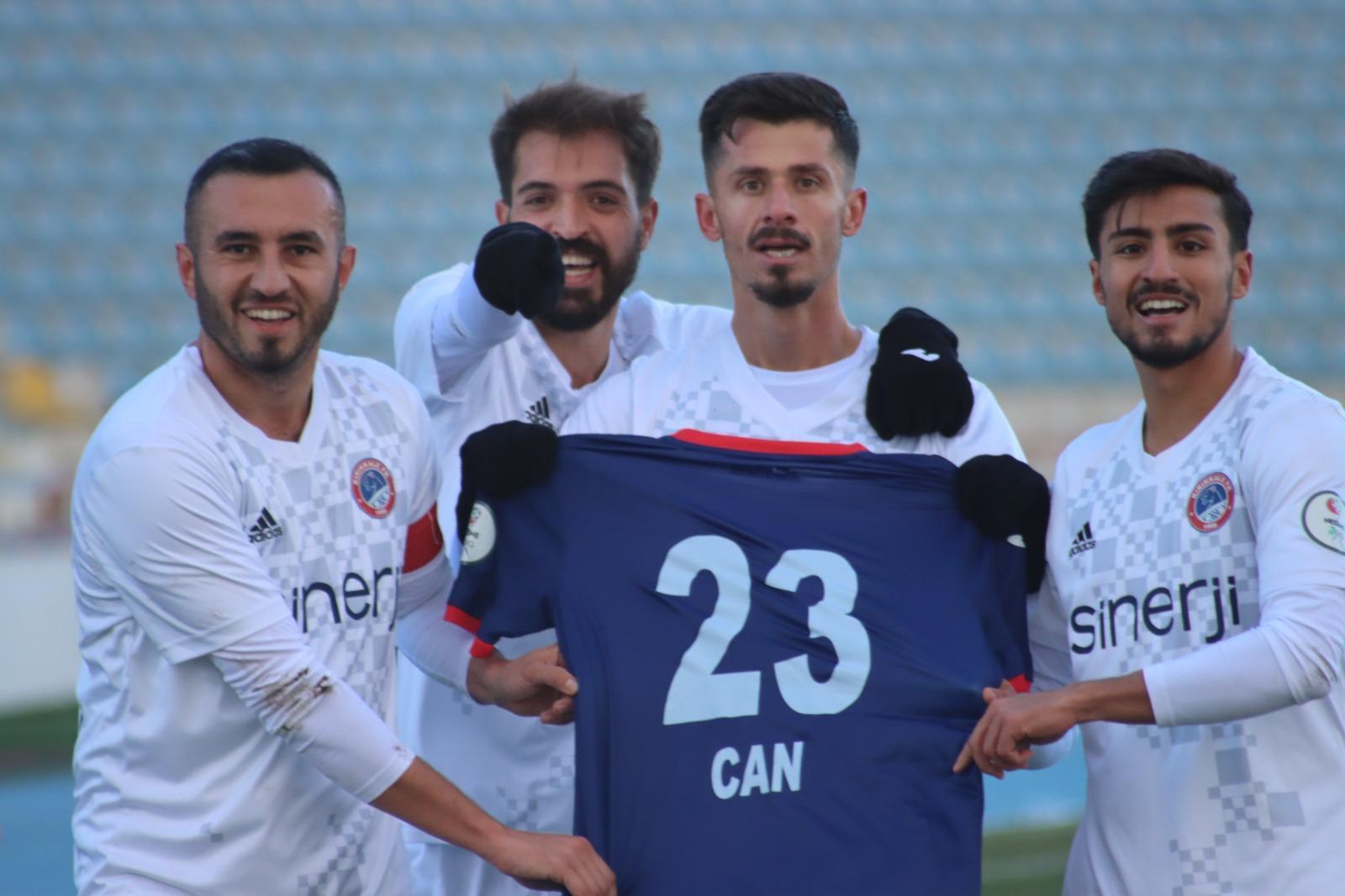 Kırıkkale FK, 1 yaşındaki SMA’lı bebek Münüre Sahra'ya umut oldu - Spor Haberleri