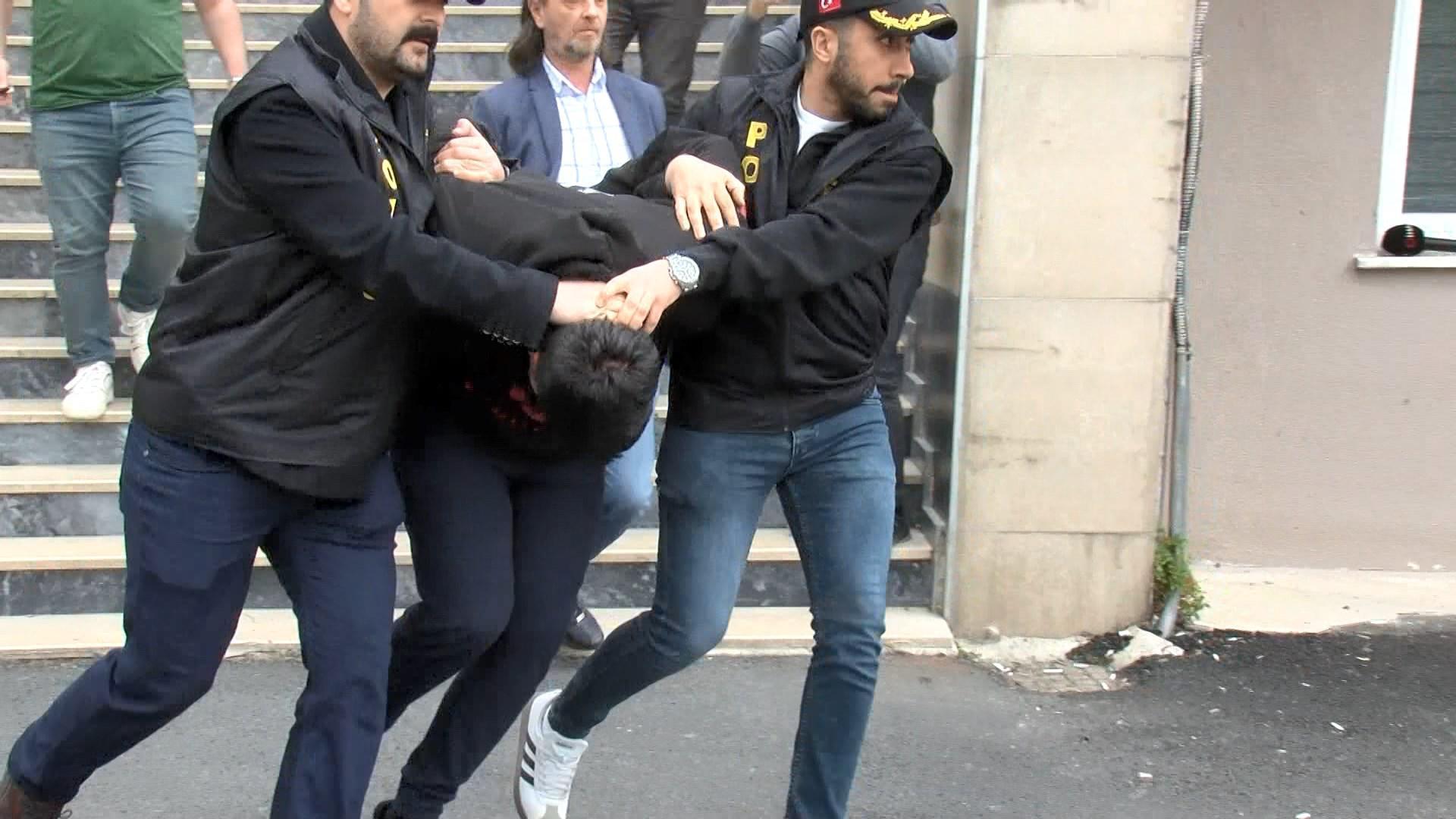 Beşiktaş’ta kafedeki silahlı saldırının faili adliyeye sevk edildi ...