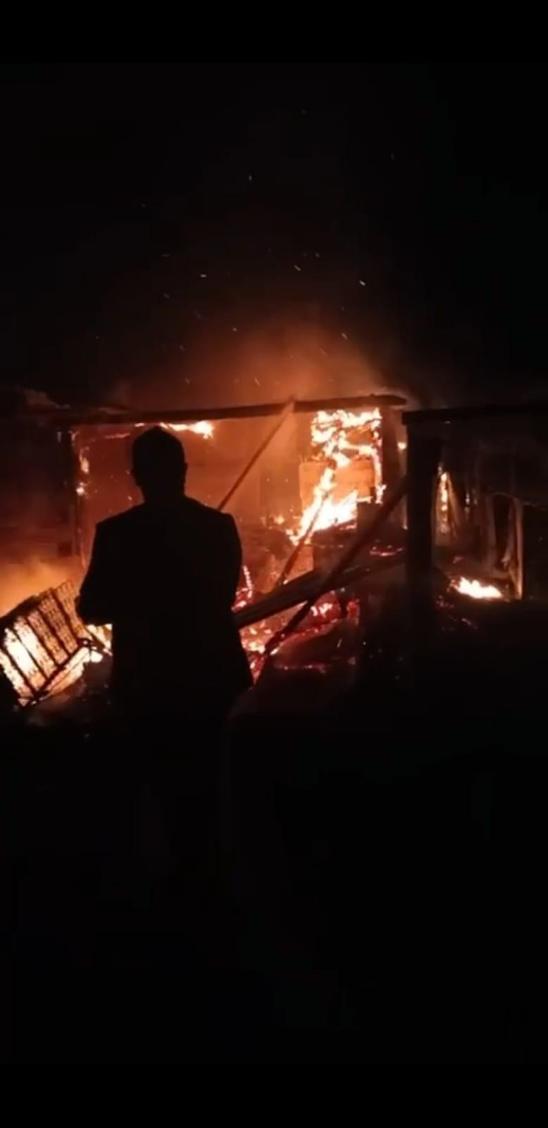 Köy fırını ile ardiyesi yangında kullanılamaz hale geldi - Kocaeli ...