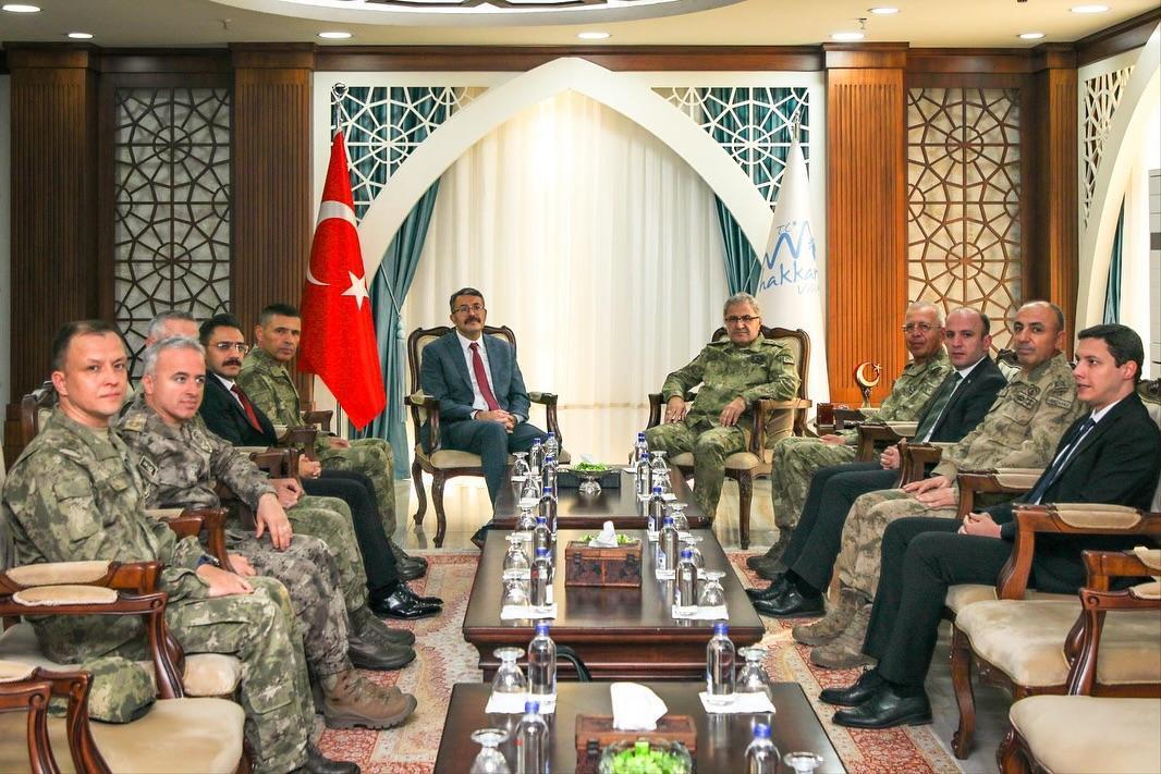 Kara Kuvvetleri Komutanı Orgeneral Tokel'den Hakkari ziyareti - Son ...