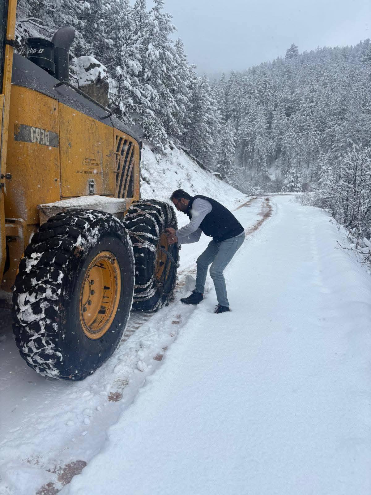Kastamonu'da kardan 790 köy yolu ulaşıma kapandı - Kastamonu Haberleri