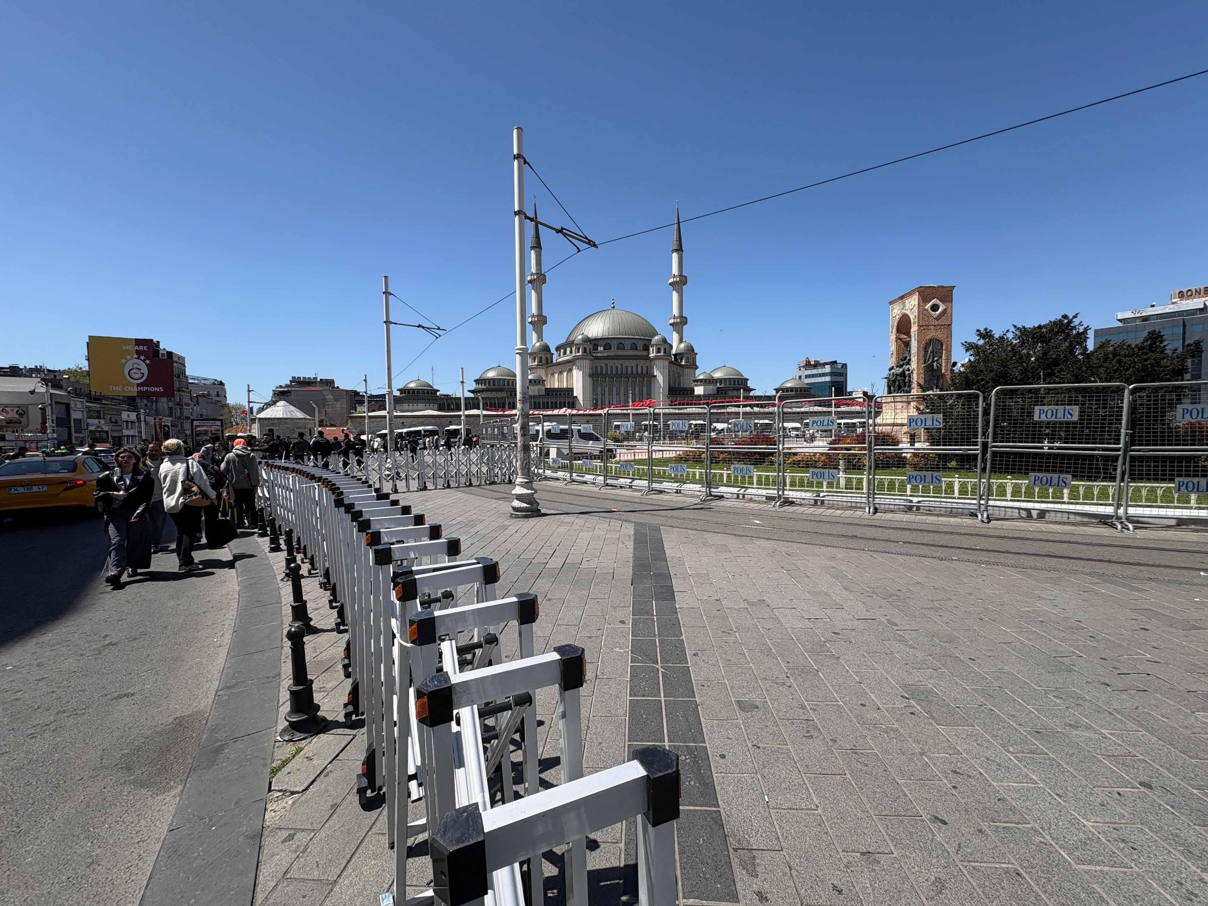 Taksim metro istasyonu açıldı - Güncel Gündem Haberleri