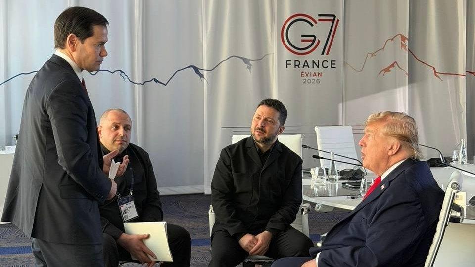 Zelenskiy, Trump ve Macron ile bir araya geldi - Son Dakika Dünya Haberi