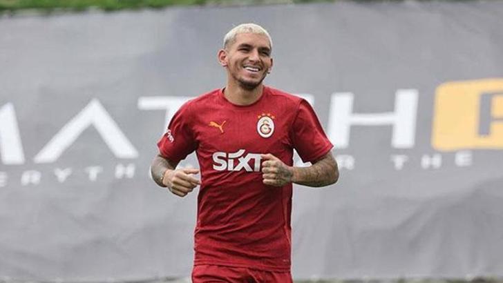 Beyoğlu’nda Galatasaraylı futbolcu Torreira’ya AVM’de yumruklu saldırı ...