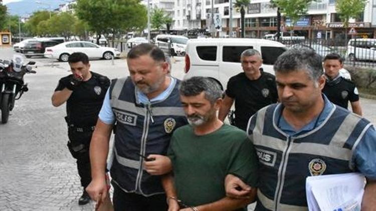 Eski Eşini Keser Sapı Ile Döverek öldüren Sanık Için Ağırlaştırılmış